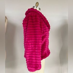 Outerwear by Lisa | Jackets & Coats | Hot Pink Faux Fur Coat M | Poshmark